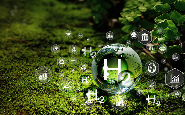 Green Hydrogen: How Solar Supports the ‘Skeleton Key’ of Decarbonisation